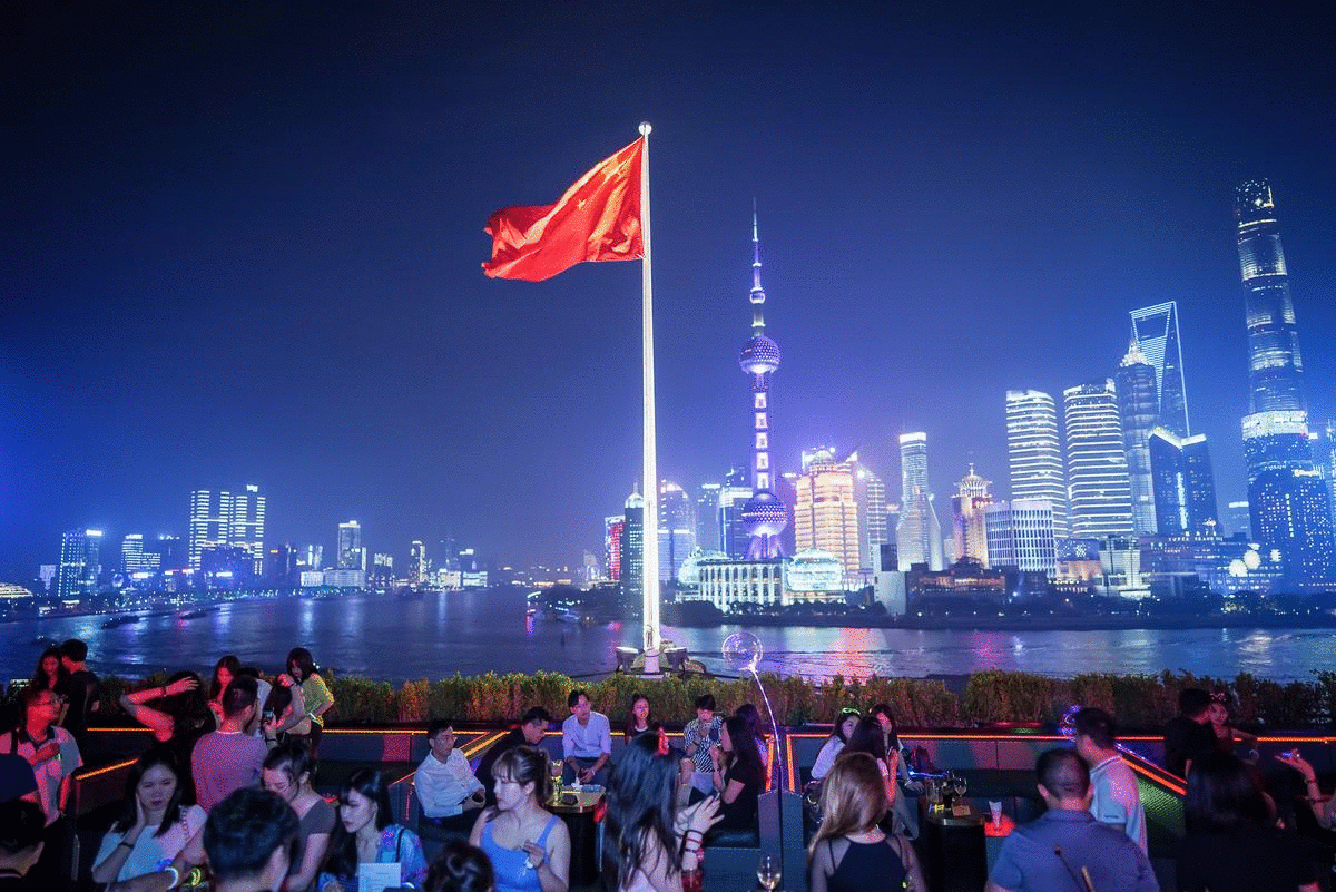 Rooftop Traffic Light Party 外滩闪耀露台红绿灯派对 @Bar Rouge - Saturday ...