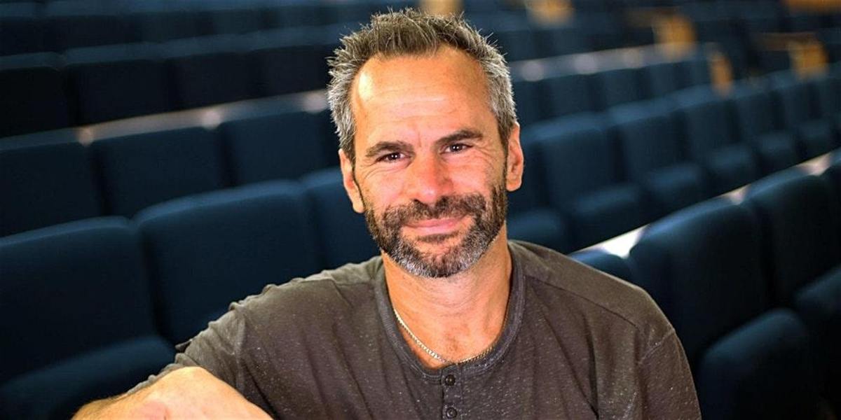 概述 治疗的目标（第1部分）–“方向性”这一概念的定义和应用 – 由Mick Cooper主持的研讨会 - Saturday, June 12 ...